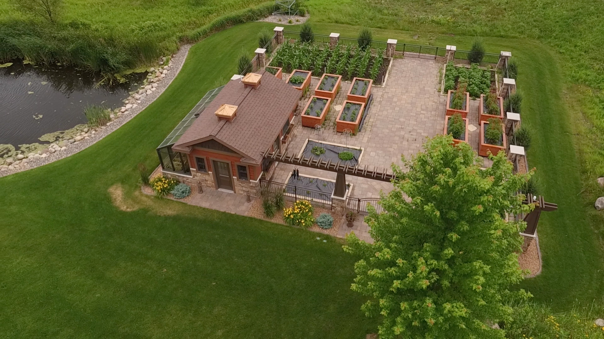 Scenic Specialties worked with the Blattner family to make the most of ...